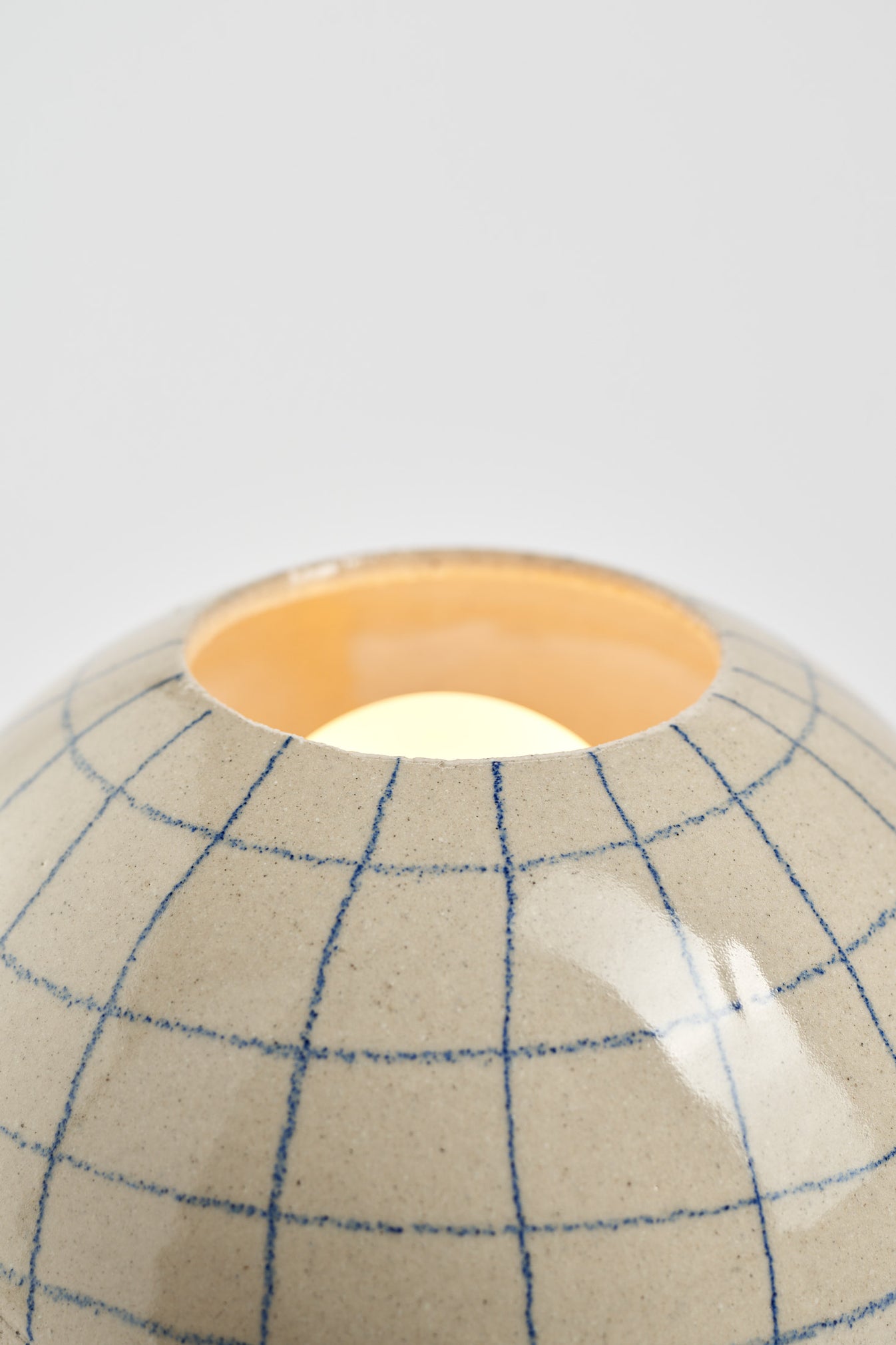 Lamp / Grid – Super Ceramics